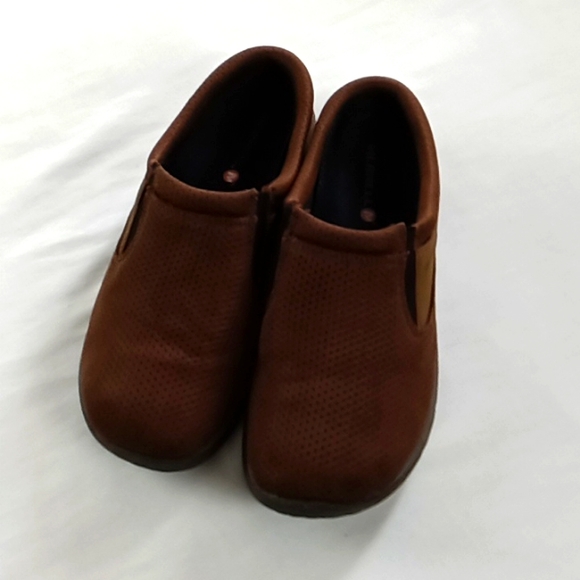 Merrell | Shoes | Merrell Slides | Poshmark